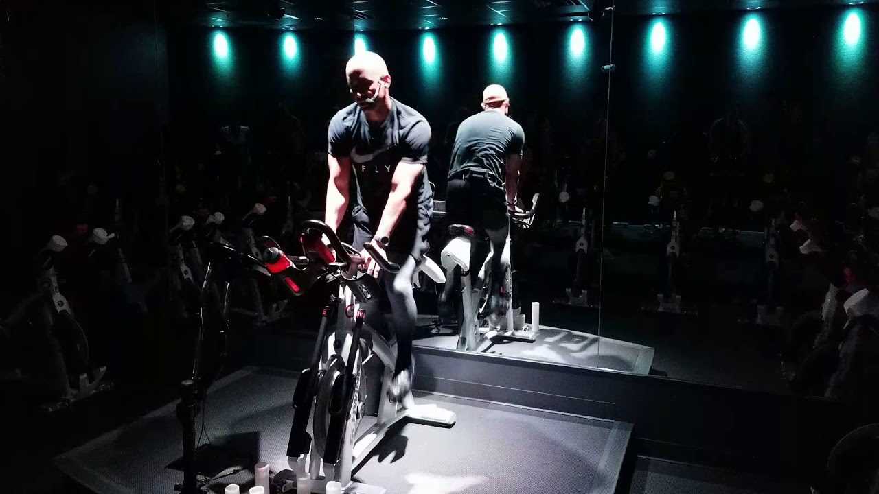 Indoor Cycle MEGATRAINING CycleBar - Free Workout Sundays